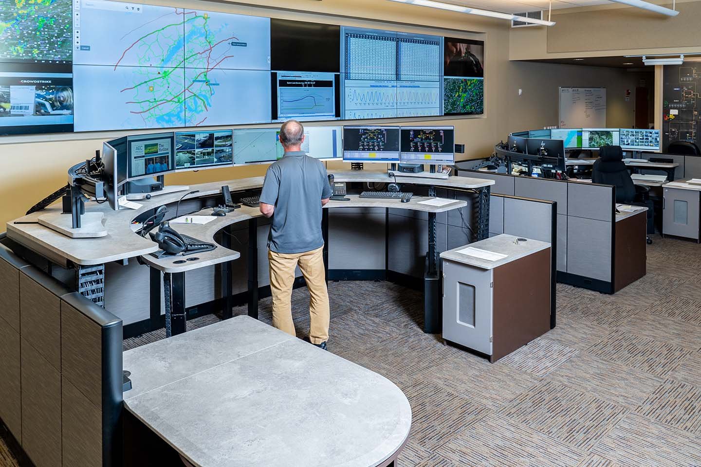 911 Dispatch Desks, Workstations, and Console Supplier | Xybix