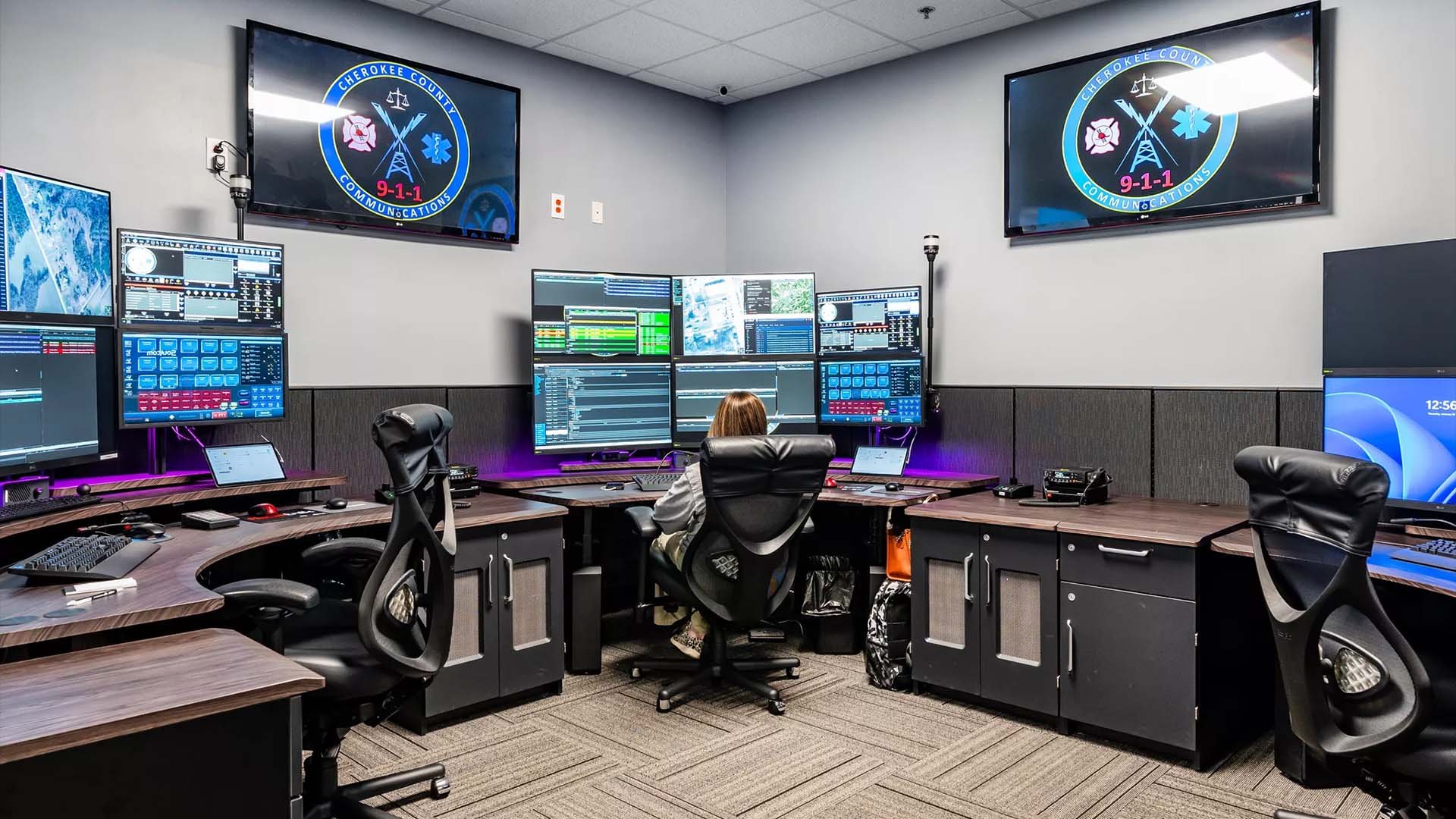 Cherokee County 911 Center Photos | Xybix Desks 911 Dispatch