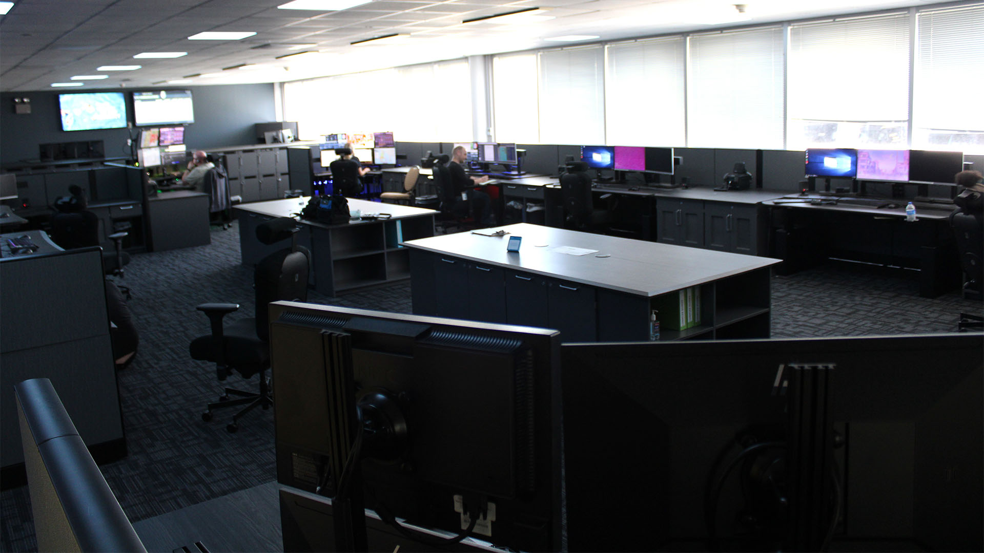 Clearwater PD Communications Center Photos | Xybix Desks 911 Dispatch
