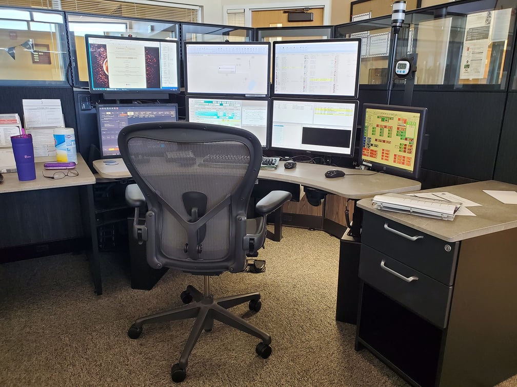 Tri-Com Central Dispatch Offices Case Study | Xybix Desks for Offices